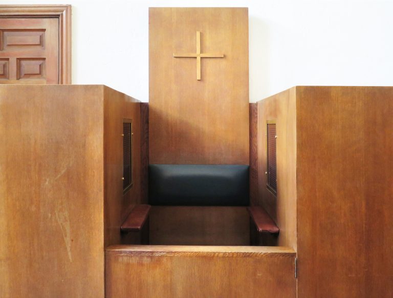 Latest obsession: confessionals – MNF