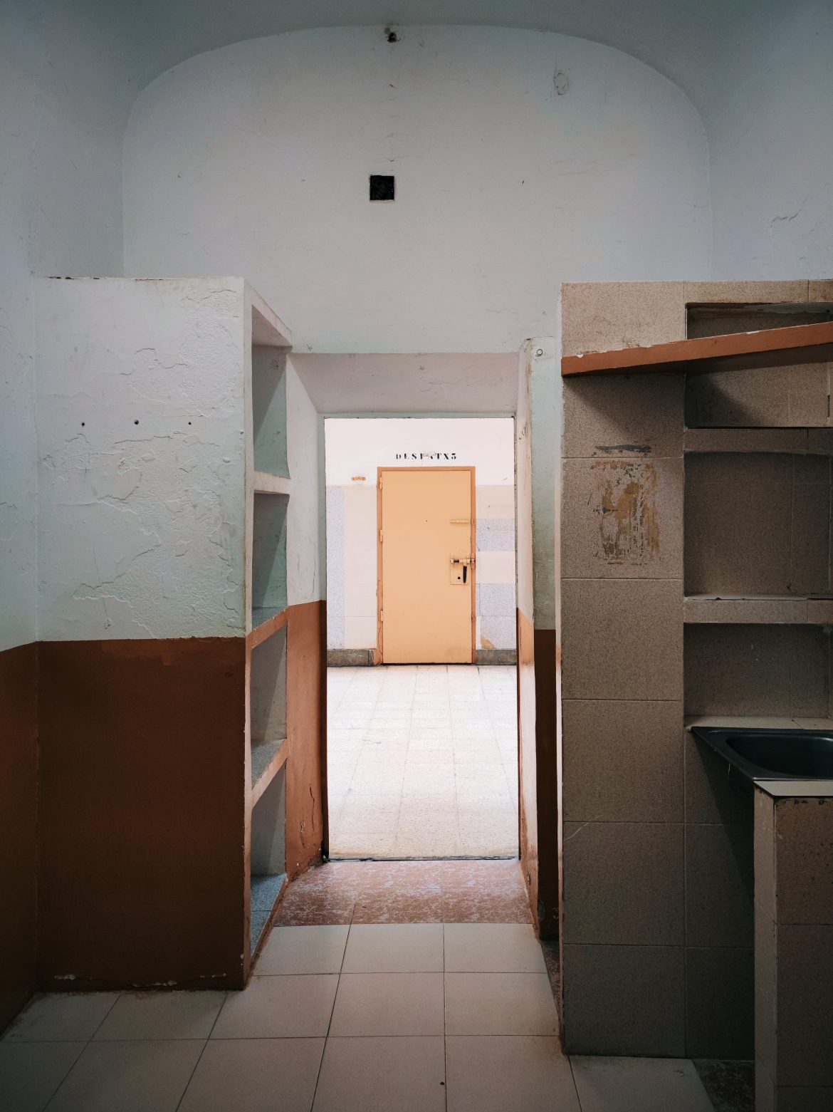 La Model: Barcelona’s city-centre prison is a model for historic memory ...